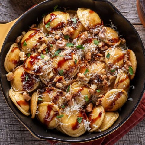 One-Pot Skillet Ravioli (The Ultimate Comfort Food for Busy Weeknights)