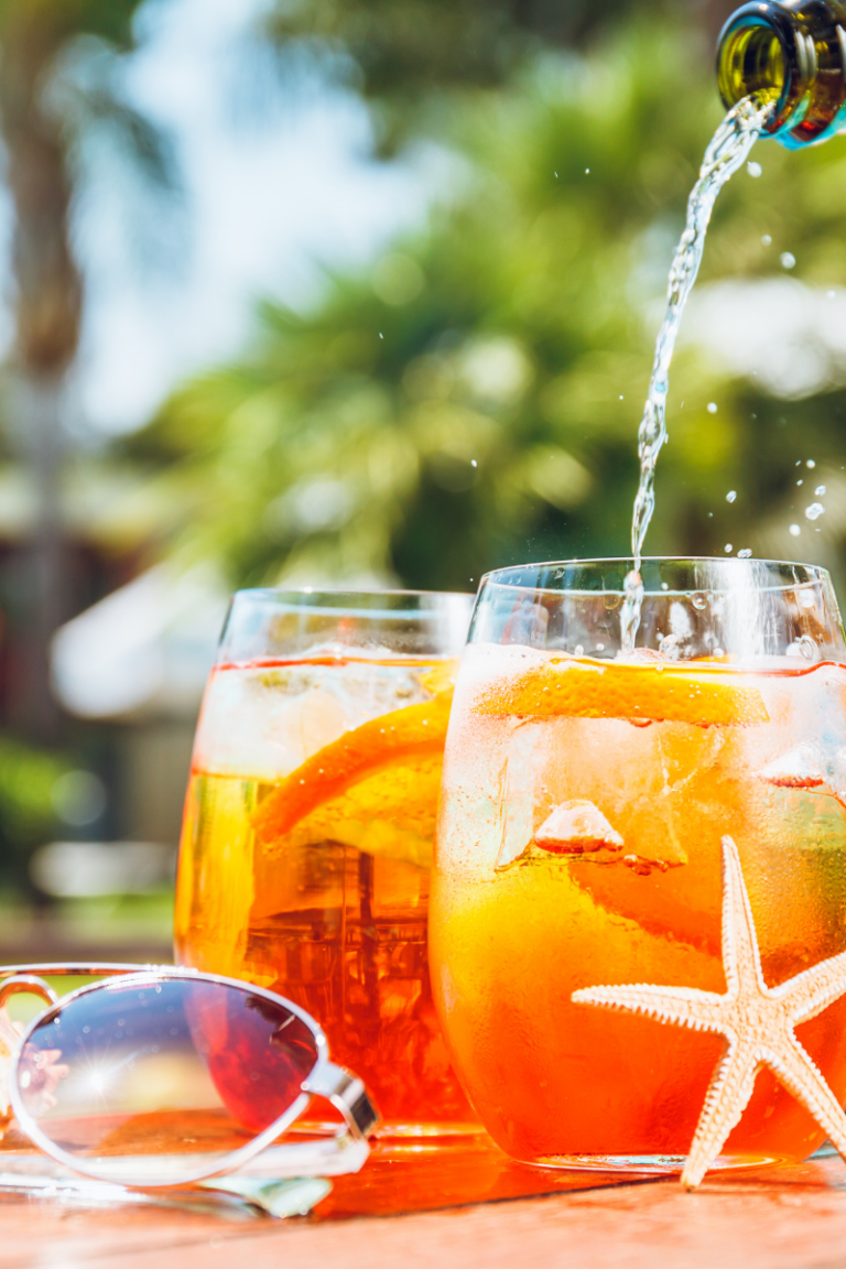 5 Refreshing Mocktails to Sip on Lazy August Evenings